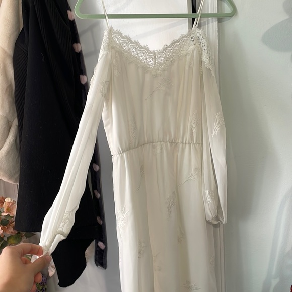 Wayf | Dresses | Classy Mesh White Long Sleeve Floral Dress Never Worn ...